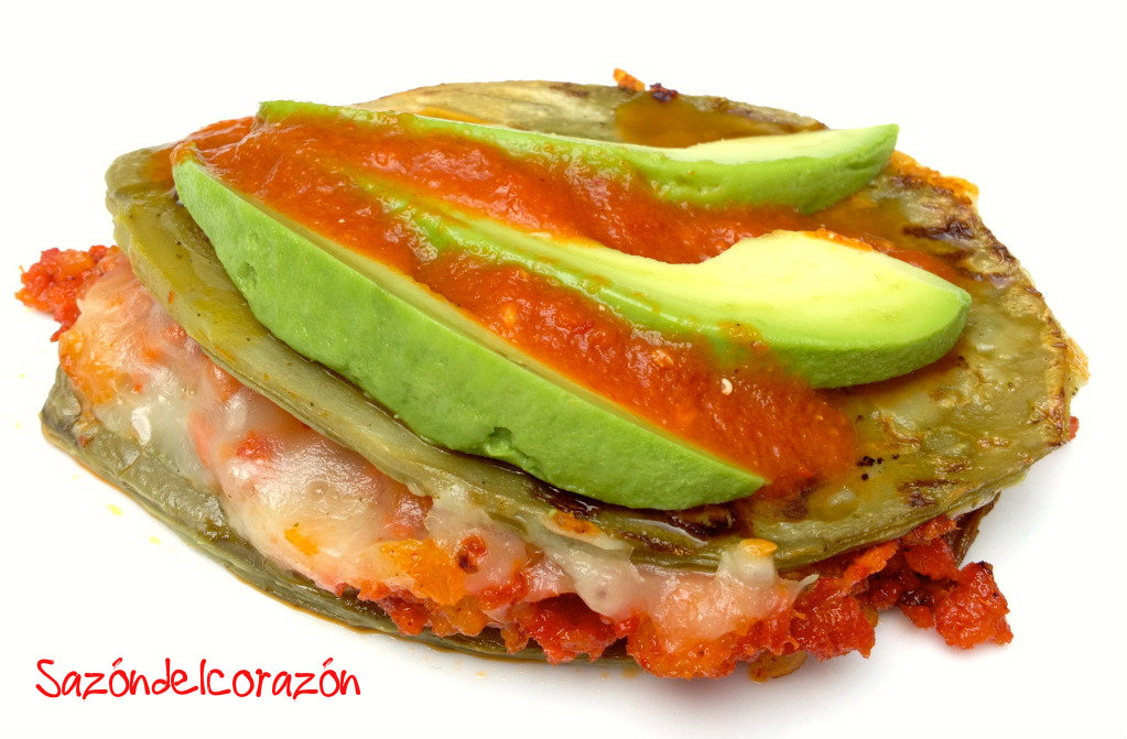 Sazón del corazón: Nopal con chorizo y queso