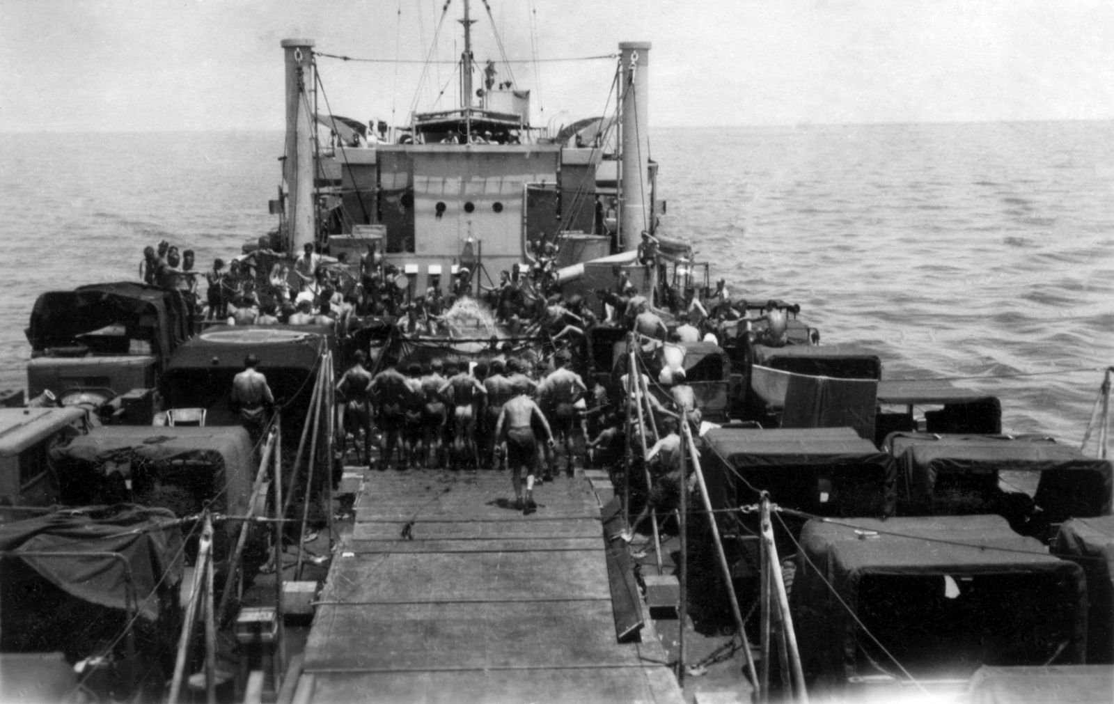 Pendaratan pasukan NICA di Bali, 1946 (1) - [Kuliner-Tangsel] Tangerang ...