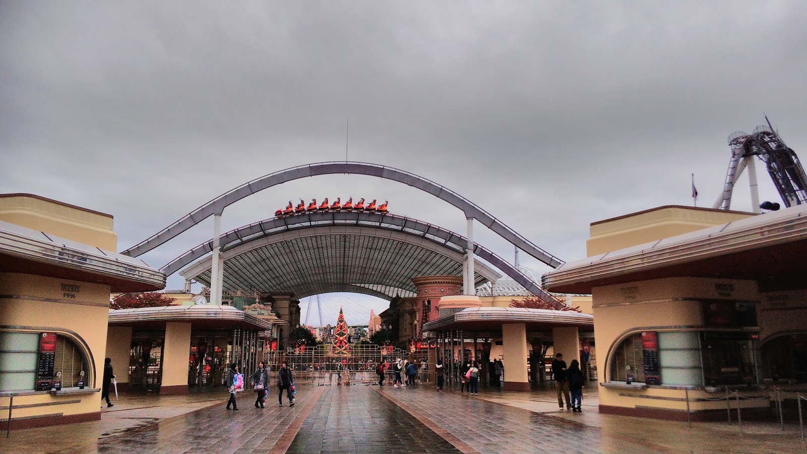 Travel :: Tips Masuk ke Universal Studio Japan | Dorsett Pink