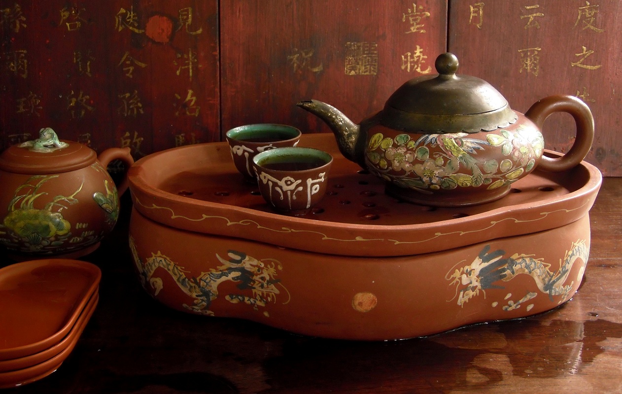 PATINA CINA PERANAKAN: CHINESE YIXING TEA BOAT
