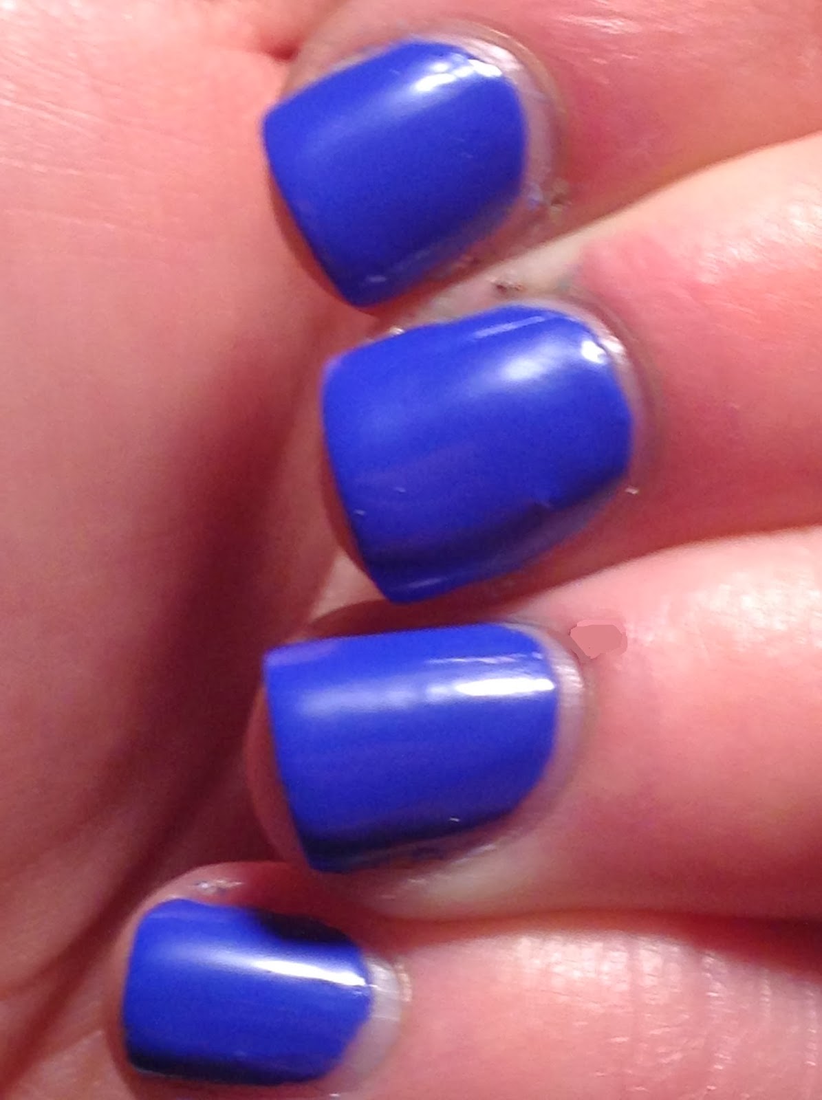 Essie Butler Please Swatches