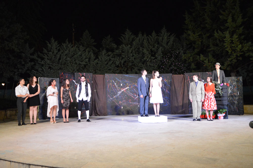 ΑΛΗΘΕΙΑ: 5ο ΓΕΛ ΚΑΤΕΡΙΝΗΣ ΘΕΑΤΡΙΚΗ ΠΑΡΑΣΤΑΣΗ «ΟΙ ΗΛΙΘΙΟΙ»