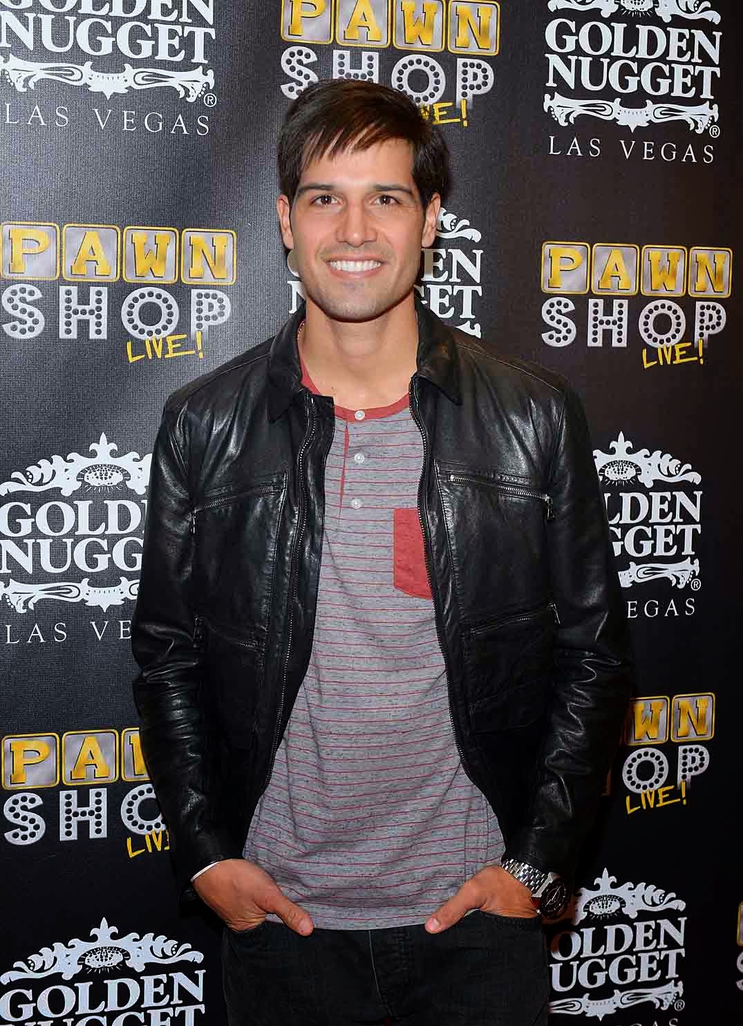 HISTORY'S PAWN STARS VISIT PAWN SHOP LIVE