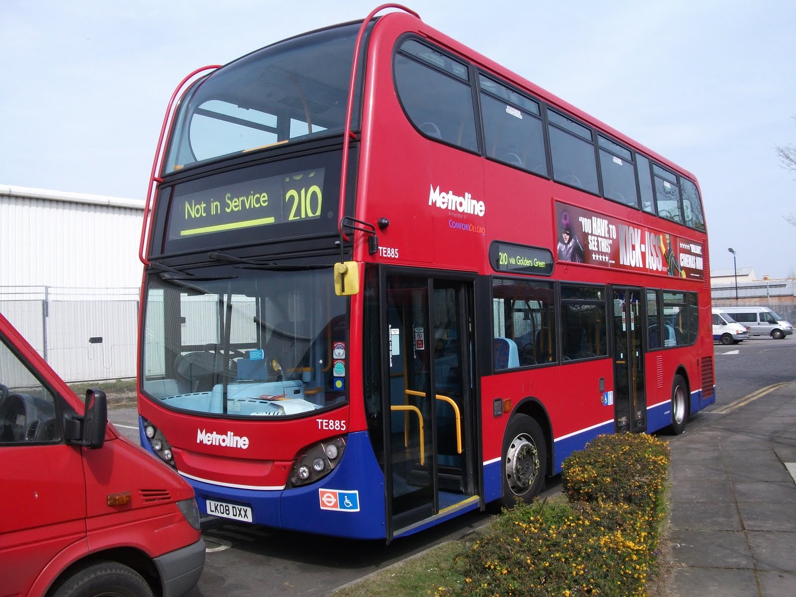 The Circle of London : Metroline CELF Centre...First visit!