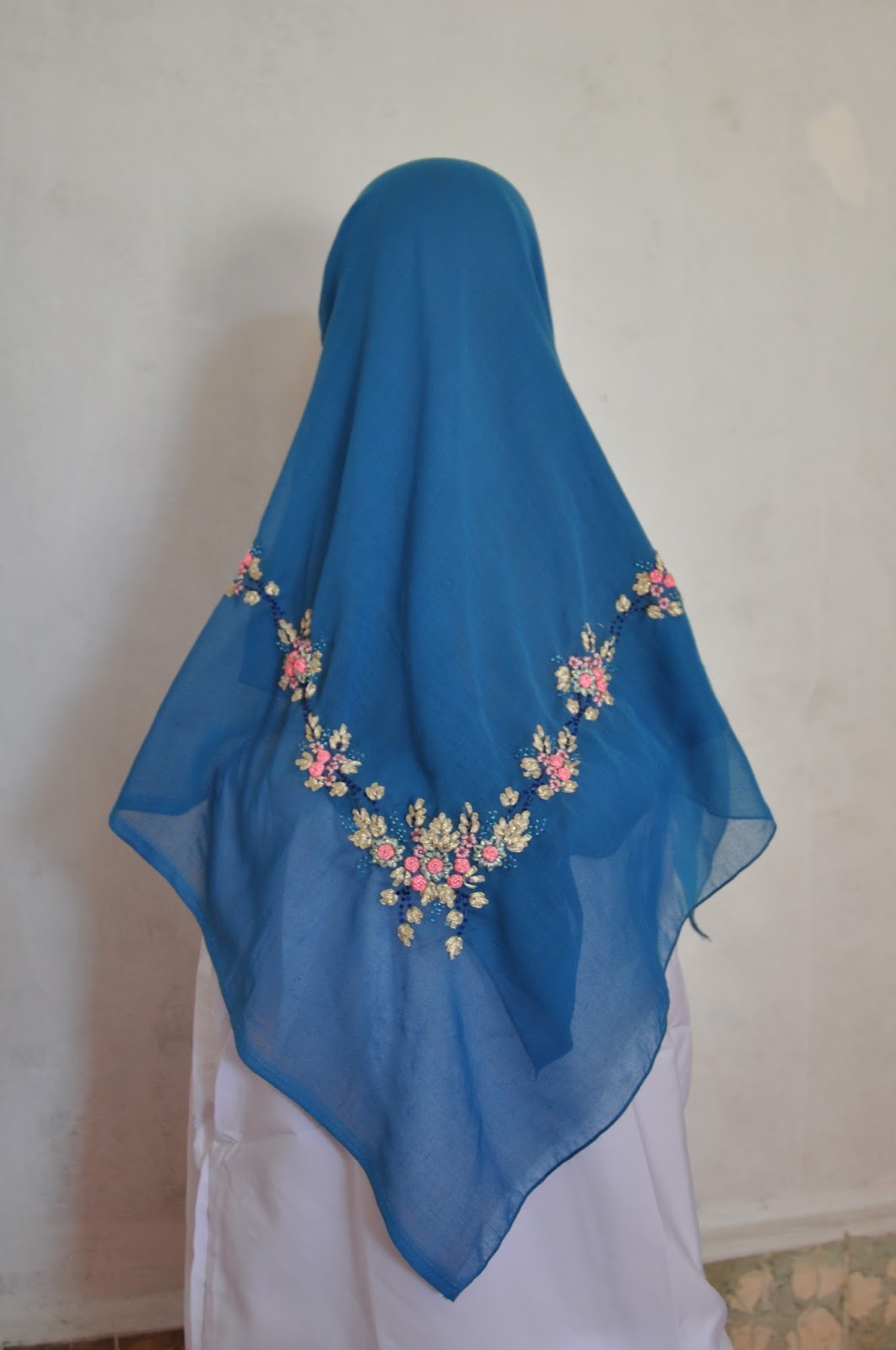 Galeri Cinde Mate: Jilbab Paris Sulam Pita