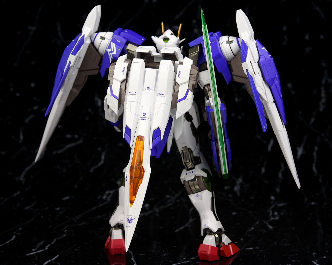 Tamashii Web Shop Exclusive: Metal Build 00 Raiser [Special Marking Ver ...