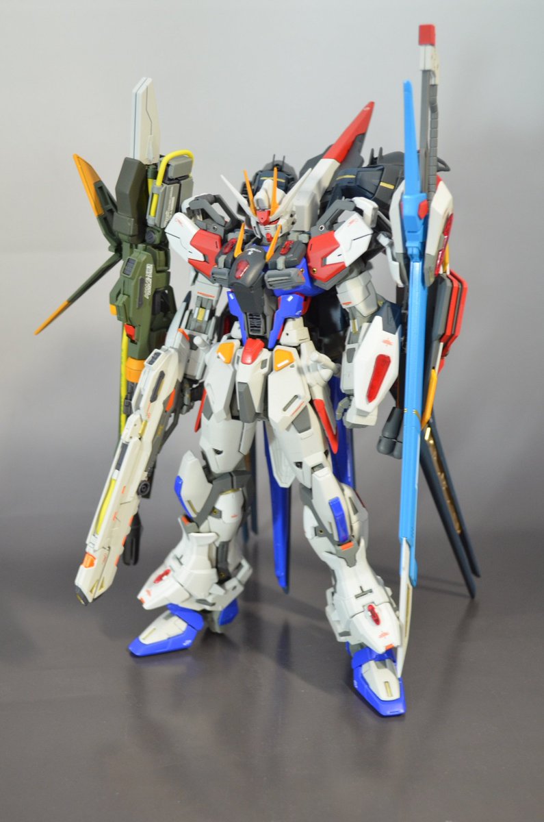 GUNDAM GUY: Launcher / Sword Build Strike Gundam [GBWC 2016 Japan ...