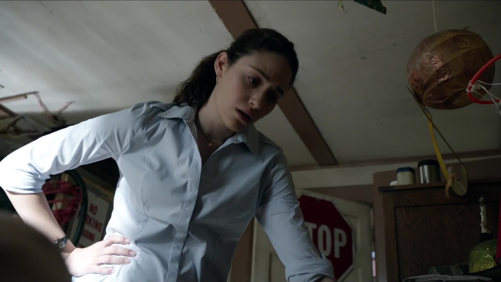 SHAMELESS - Nancy Pimental commenta la scoperta di Fiona. Spoiler ...