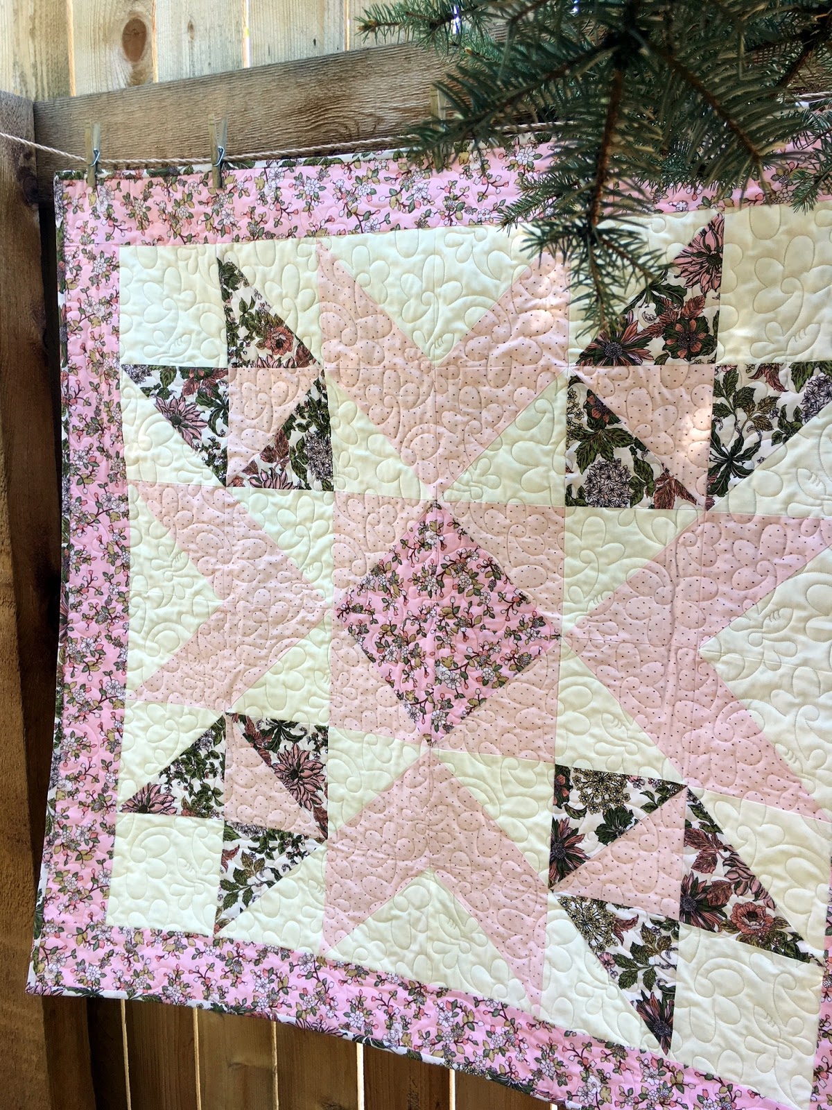 Just Another Hang Up: Pink Blossom Baby Quilt...
