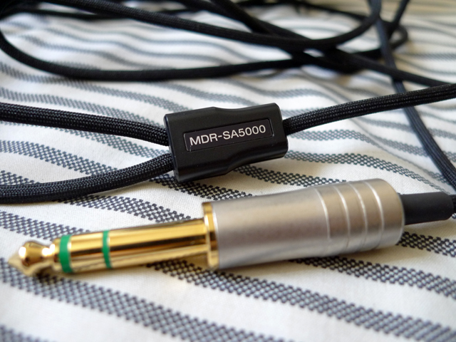 Sopp: SONY MDR-SA5000
