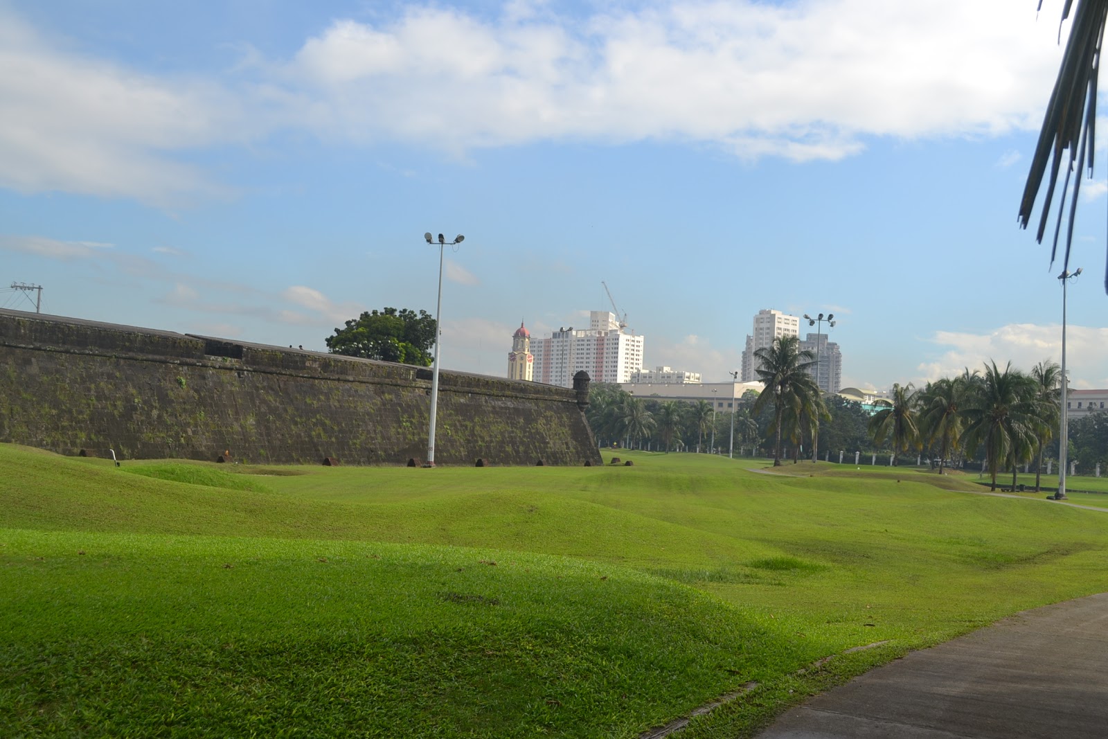 LEXICAL CROWN: YOUR EYES CAN FEAST ON THE FASCINATING VIEW OF THIS GOLF ...