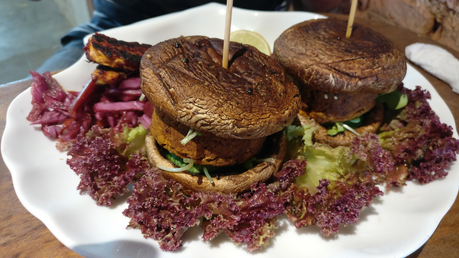 It's About Food!!: Wholey Wonder Vegan Cafe and Yoga Studio @ Jalan ...