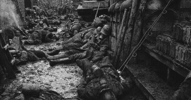 Historia y tecnología militar: Foto de una trinchera con soldados ...