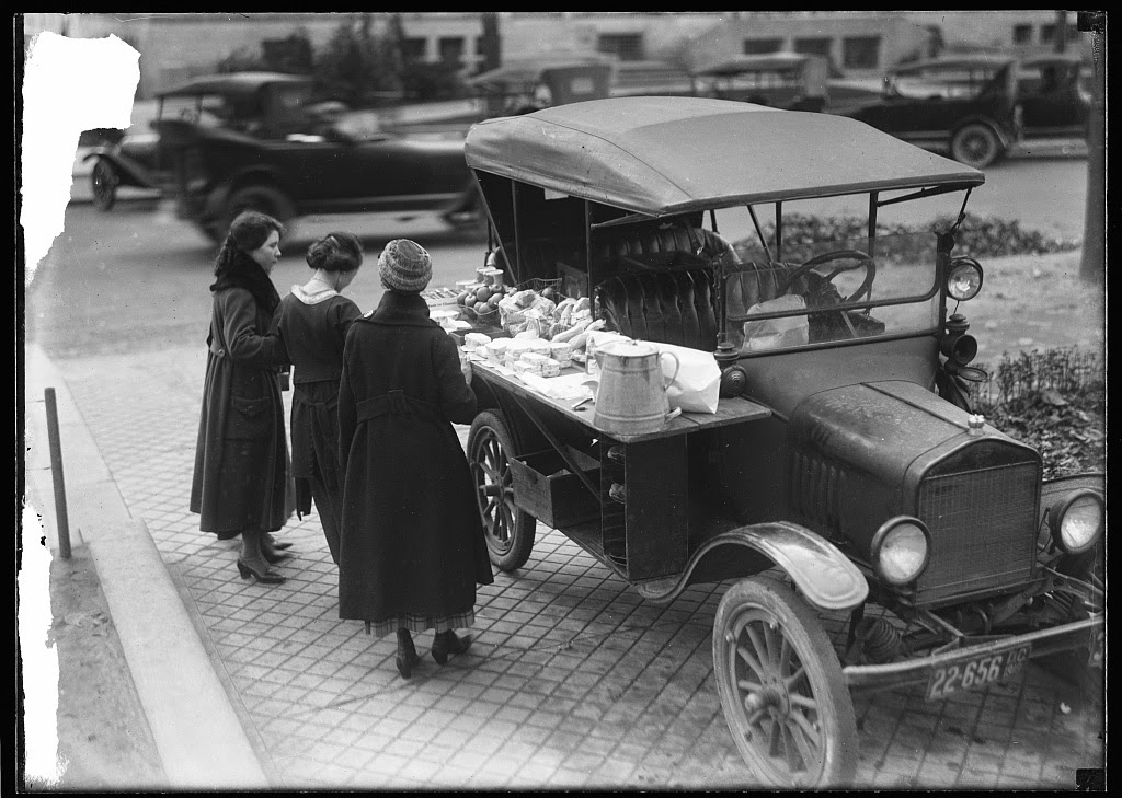 Street Vendors in Washington, D.C., ca. 1915-1923 ~ Vintage Everyday Street Vendors in Washington, D.C., ca. 1915-1923 ~ Vintage Everyday