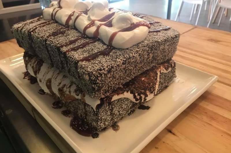 In en om die huis: Ystervarkie Koek