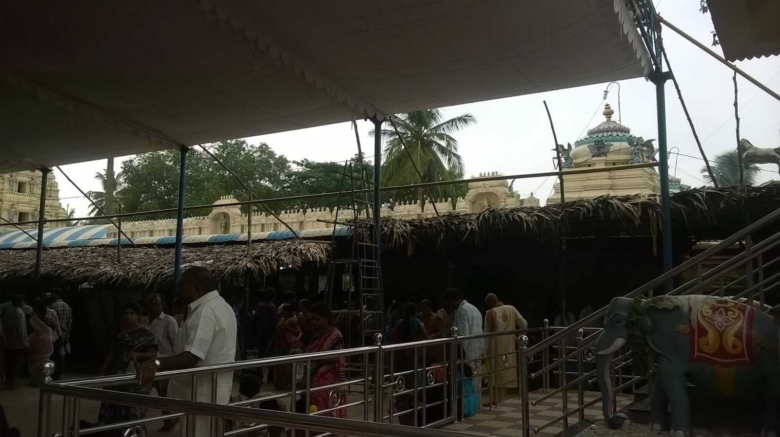 Explore RAJAHMUNDRY: # Sri Venkateswara Swamy Temple,Vadapalli