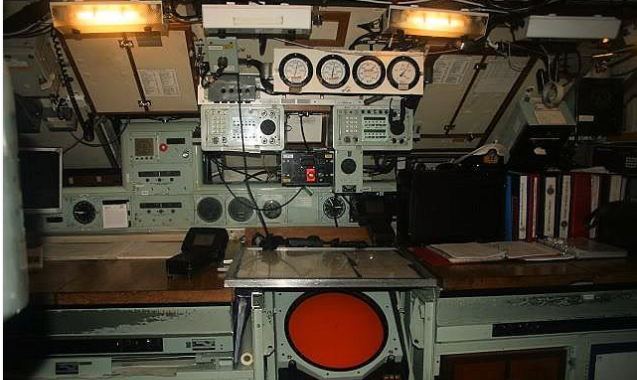 The Submariners Lounge: Royal Navy Submarine Life