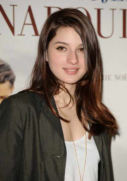 Pictures of María Valverde | Celebrity Photography