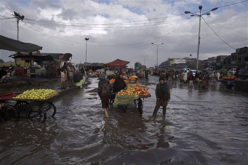 Pakistani fruit stalls ~ All About Pakistan