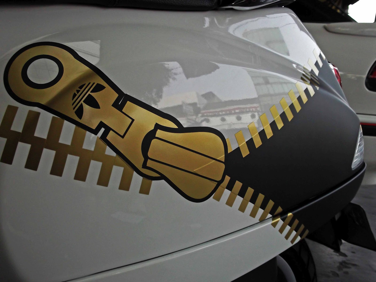 anti theory design: VESPA LX RESLETING part 2