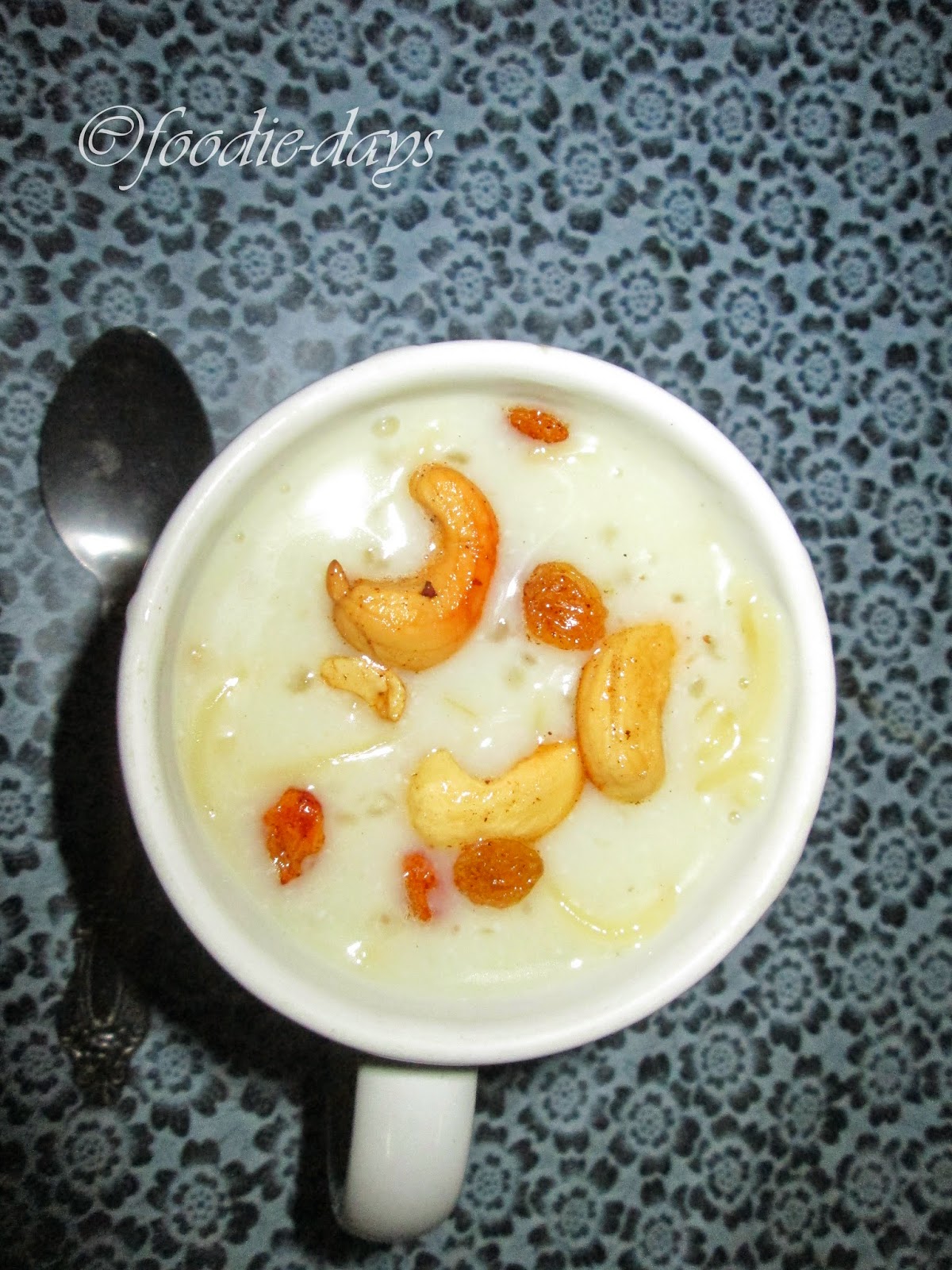 Semiya Payasam/Vermicelli payasam /Sweet Indian dessert