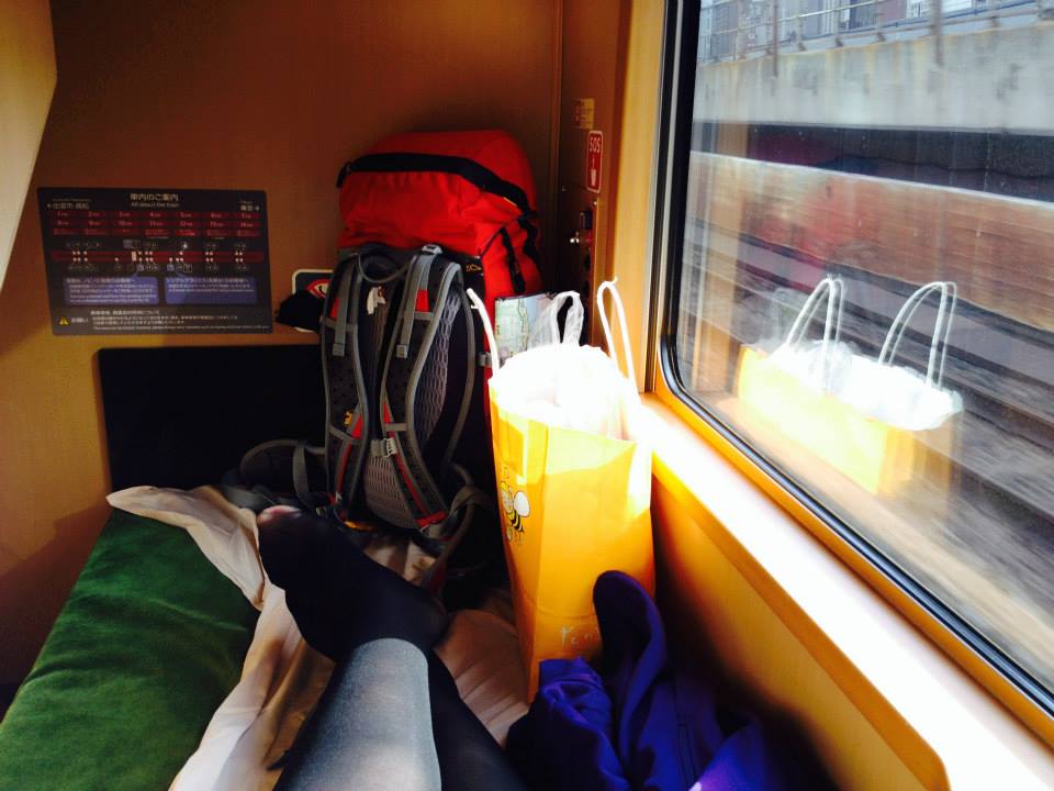 Sunrise Seto/Izumo Sleeper Train Tokyo to Osaka Nobi Nobi Seat JR Pass