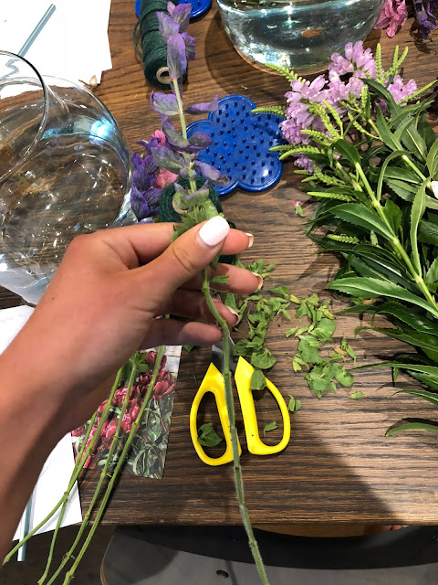 Flowers // A Flower Workshop with Philippa Craddock - Roses and Rolltops