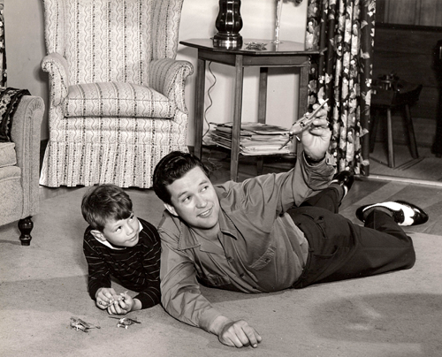 Dennis Morgan And Lillian Vedder