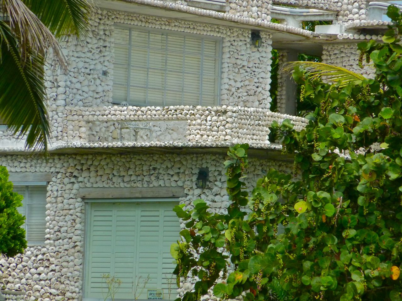 Seaside Style: Casa Concha { Sea Shell Houses }