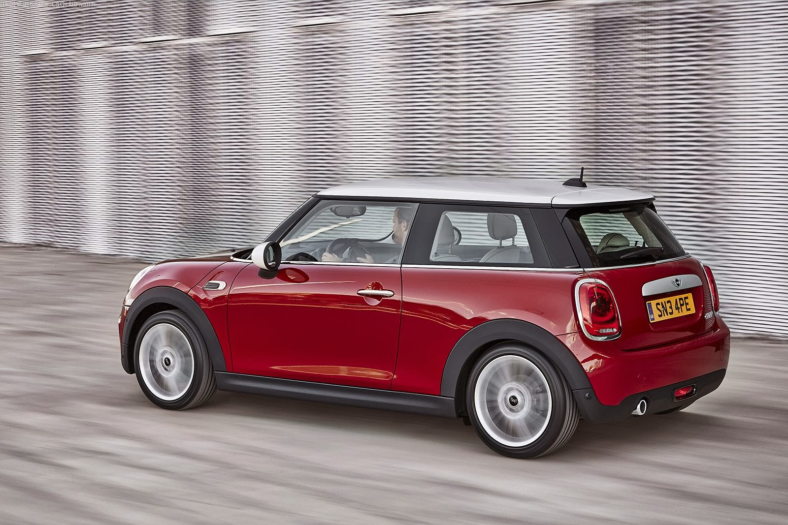 Revista Coche: Nuevo Mini 2015 (F56)