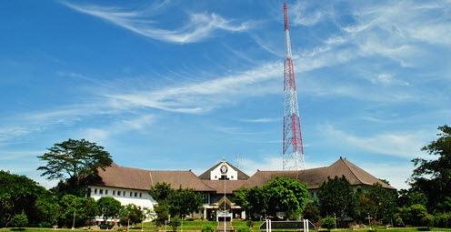 5 Perguruan Tinggi Jadi Percontohan Kampus Hijau | Basecamp Petualang