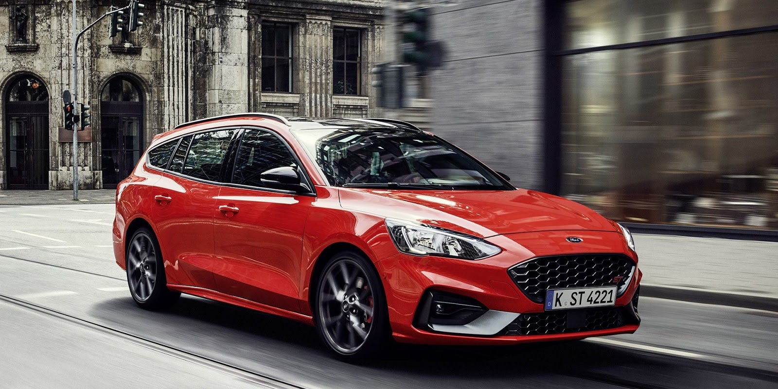 [update]Novo Ford Focus ST SW | Quatro rodas e um volante!