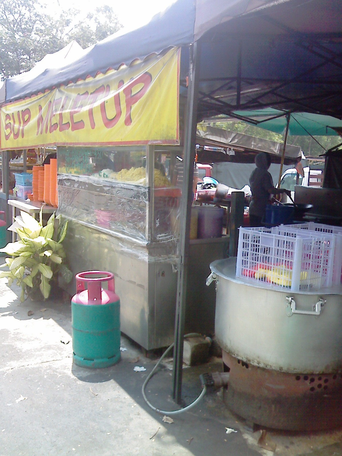 Sup Meletup; Desa Tasik, Bandar Tasik Selatan ~ pelesitor