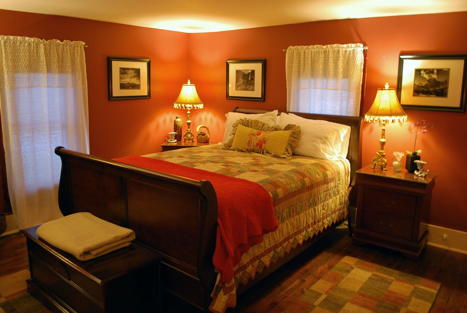 Applesauce Inn Bed and Breakfast~Bellaire, Michigan: Wanted-warm and ...