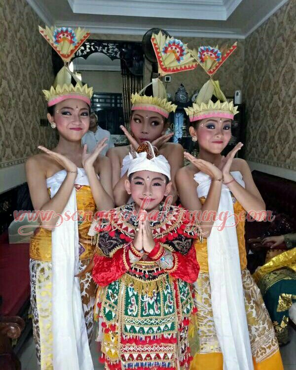 Penari Bali Surabaya: Tata Rias Penari Bali