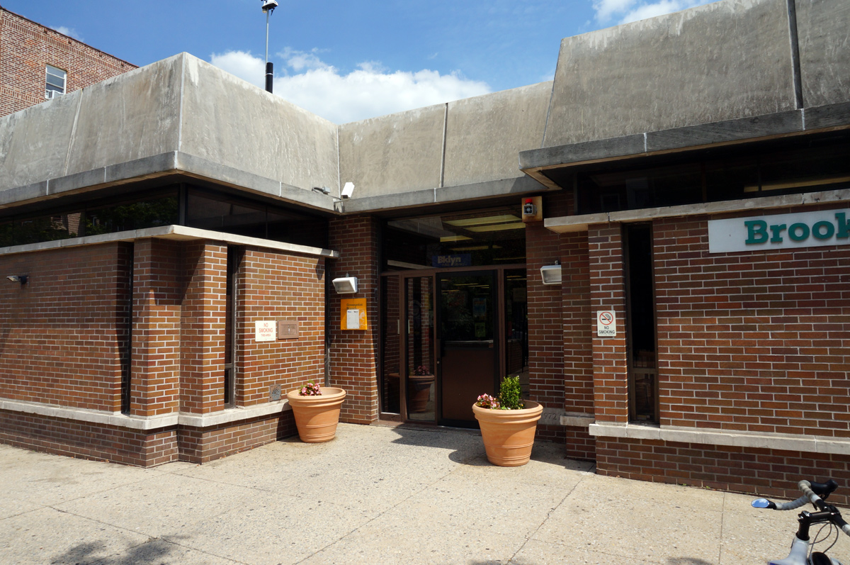 Brooklyn Relics: Greenpoint Library - Carnegie Library