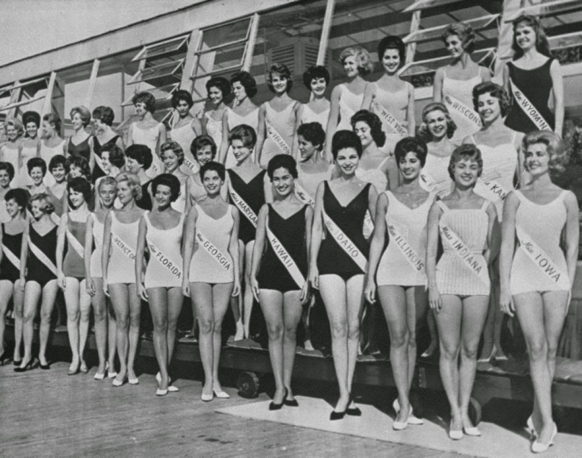 Pictures of America Beauty Pageants since the 1920s ~ Vintage Everyday