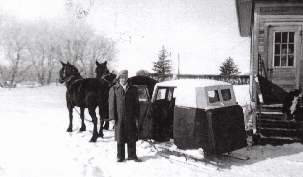 Inkwell Inspirations: Historic Winter Travel: Caboose