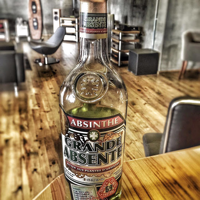 EMMESpeakers GALILEO with an Absinthe tint… – M & S | Ultimate High-Fidelity