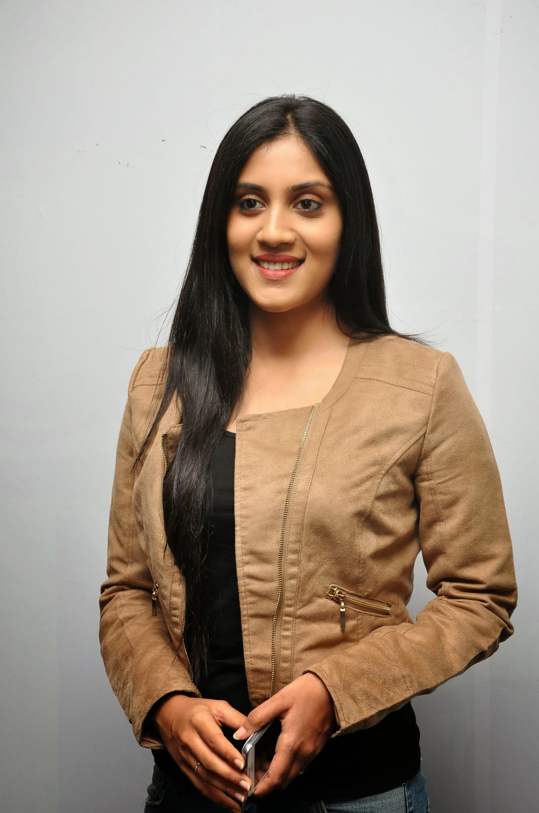 Dhanya Balakrishnan Photo Gallery