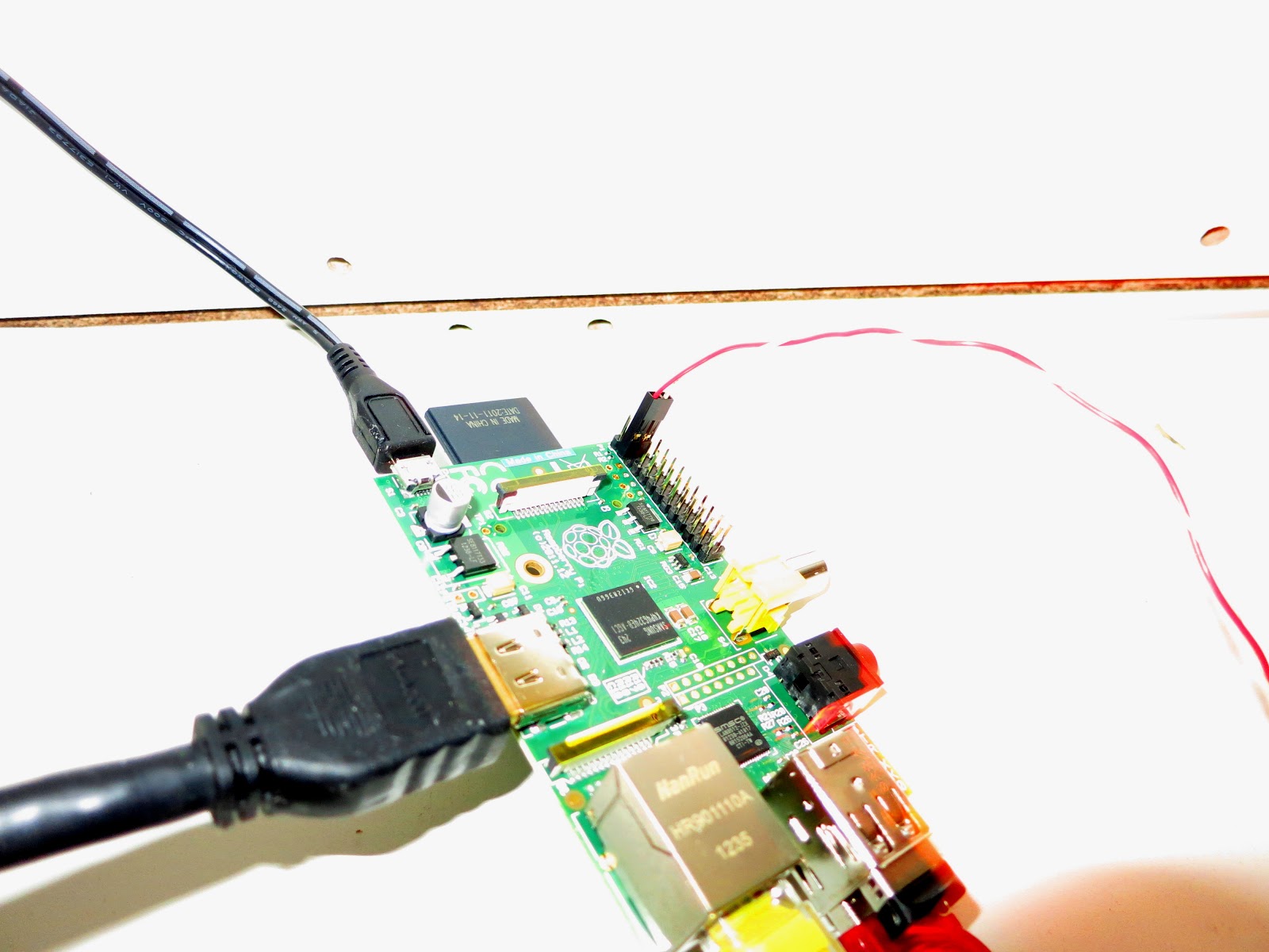 New Fresh Peace: Raspberry Pi as FM transmitter