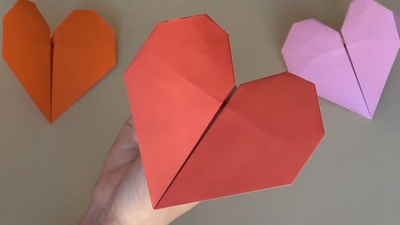 ¿Cómo hacer un Corazon en Origami que late? | Papiroflexía para Niños