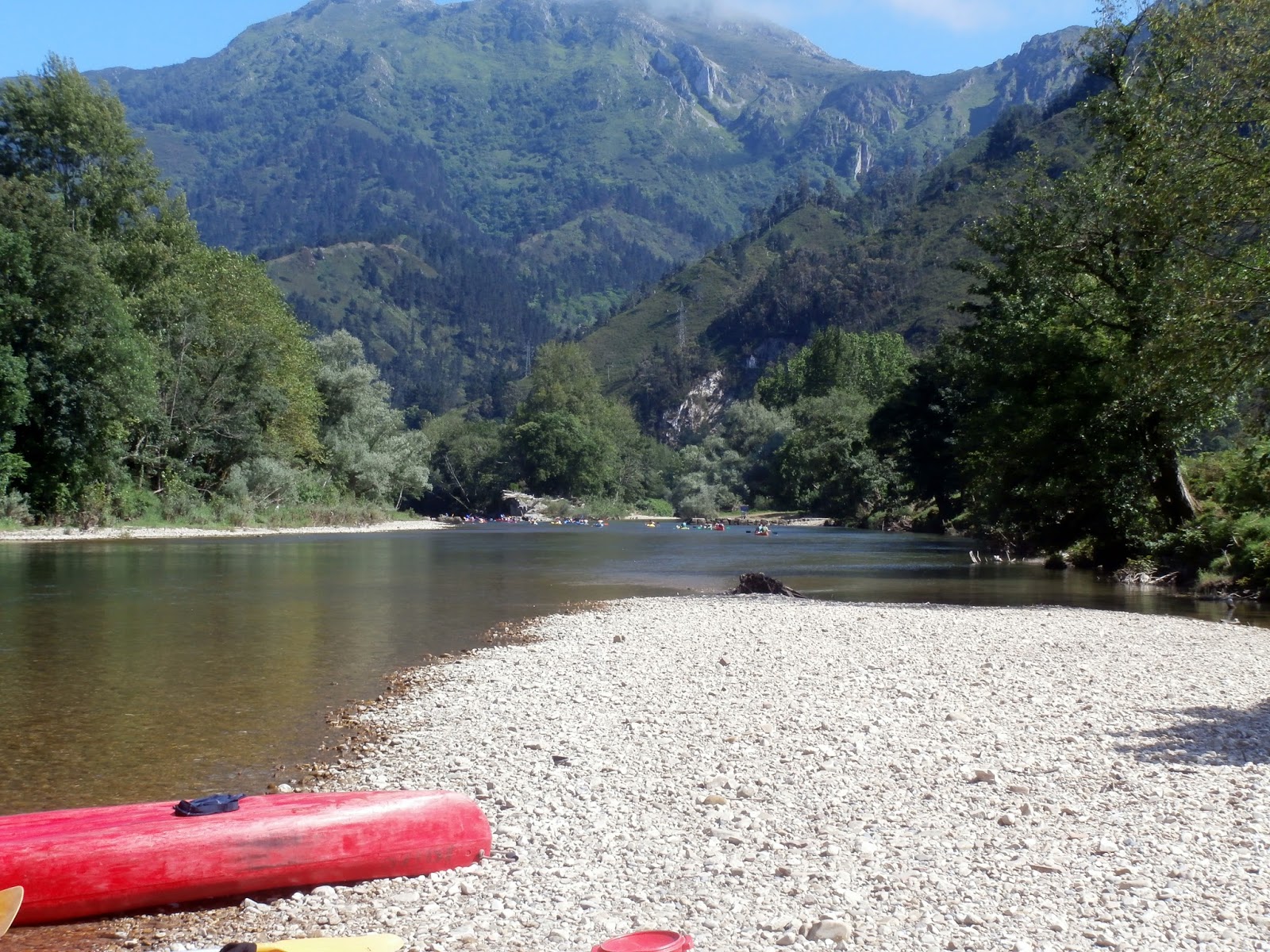 Con encanto . . .: Actividades en verano: Descenso del Río Sella