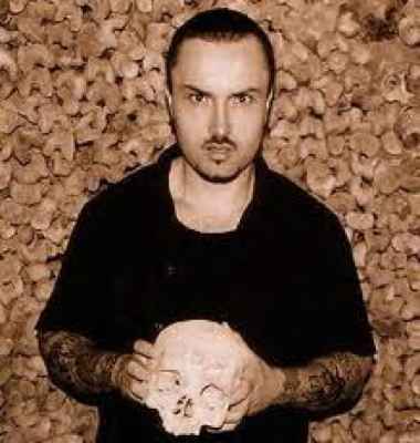 10 True Story of Man "Vampires" in the World | Lockers World