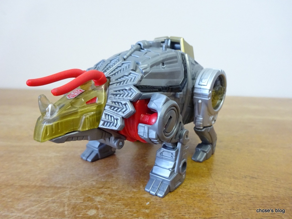 ChCse's blog: Toy Review: Transformers Generations Power of the Primes Slug