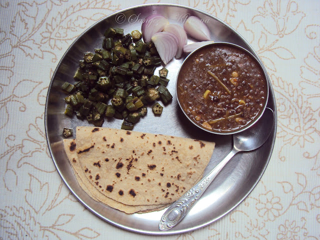 we love our daal roti ......