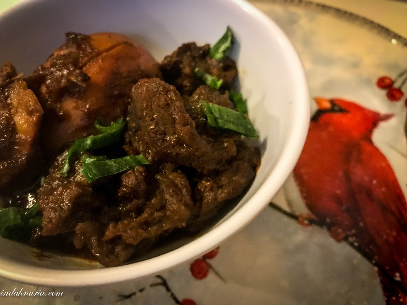 My Purple World : Semur Daging dan Telur - Egg and Beef Indonesian Stew