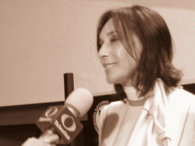 NOTIenformas: KARLA IBERIA SANCHEZ PLASMO LAS HUELLAS DE SUS MANOS EN ...