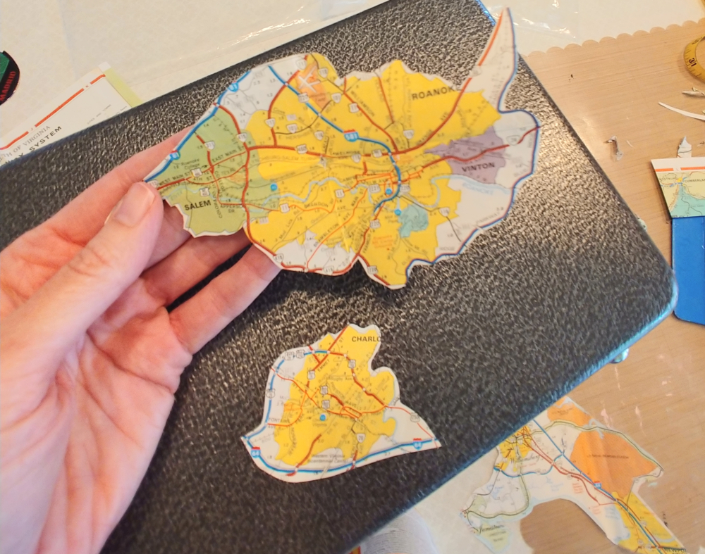 Upcycled Pet Travel Kit - Little Vintage Cottage