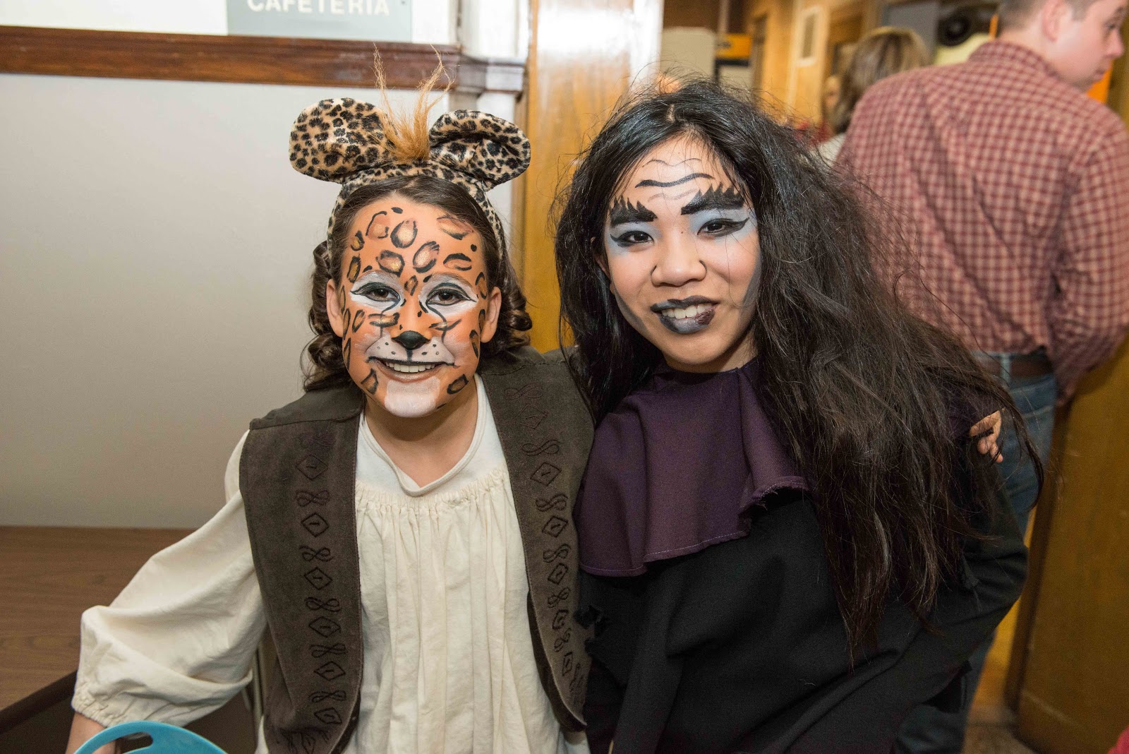 At A Hen's Pace: Narnia Makeup--Behind the Scenes